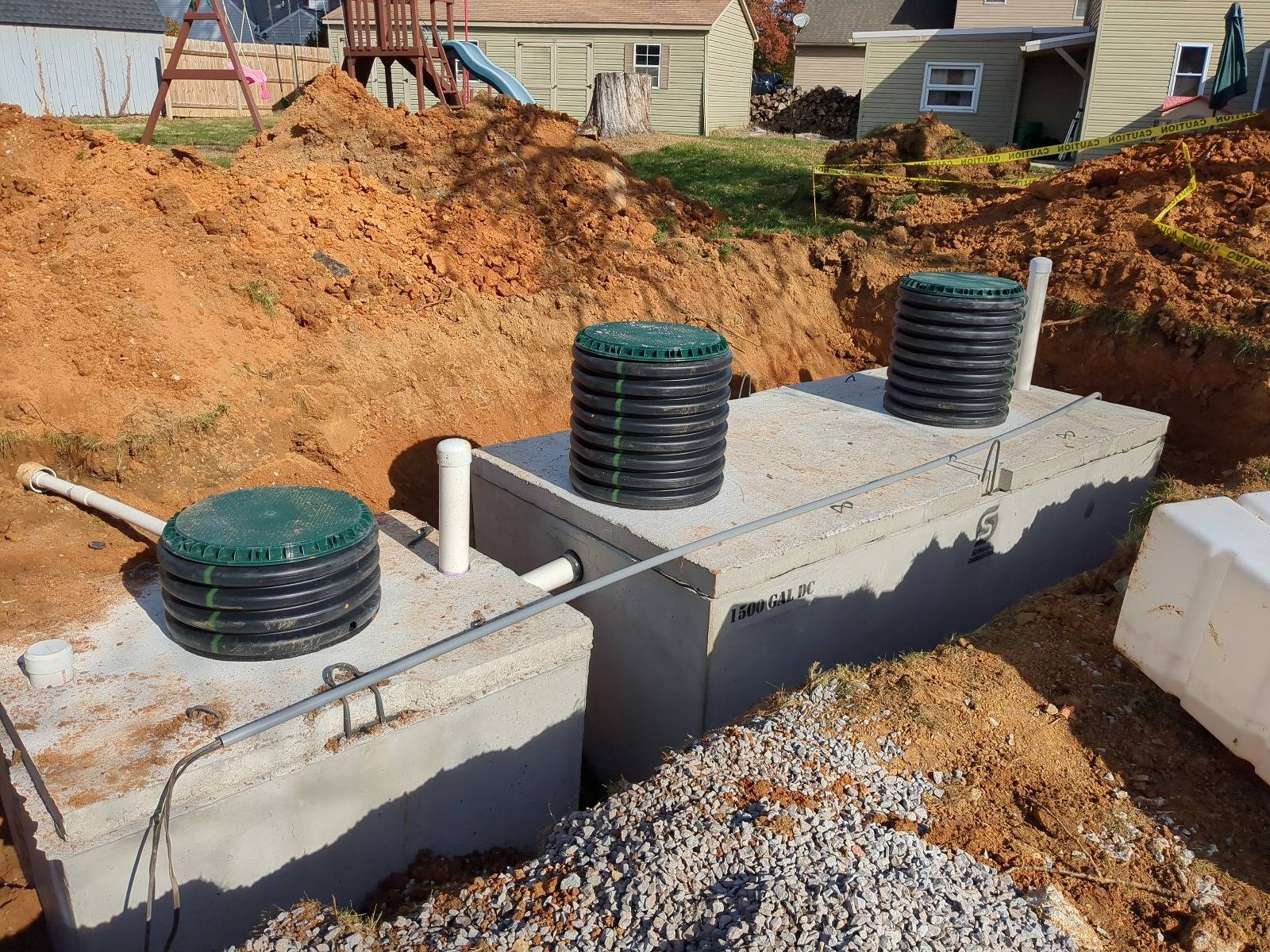 Septic System vs. Public Sewer: Pros & Cons of Each System ...